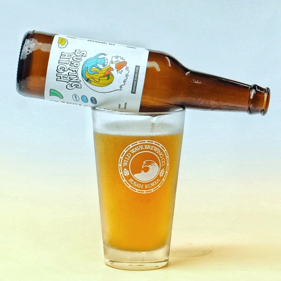 Surfing High, Lager, Wild Wave Brewing Co. – 88 Bamboo