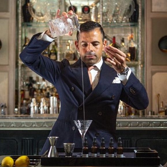 The Newcomers Guide To Unlocking The Best Experience At A Cocktail Bar ...